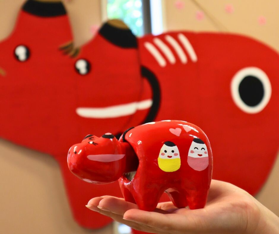 Paint Your Own Akabeko - Destinations - Fukushima Travel